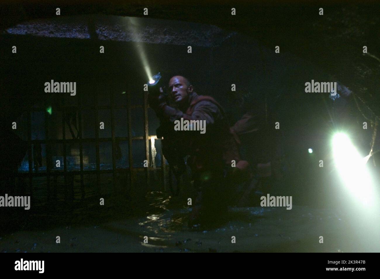 Dwayne Johnson Film: Doom (USA/UK/CZ/DE 2005) Characters: Sarge ...