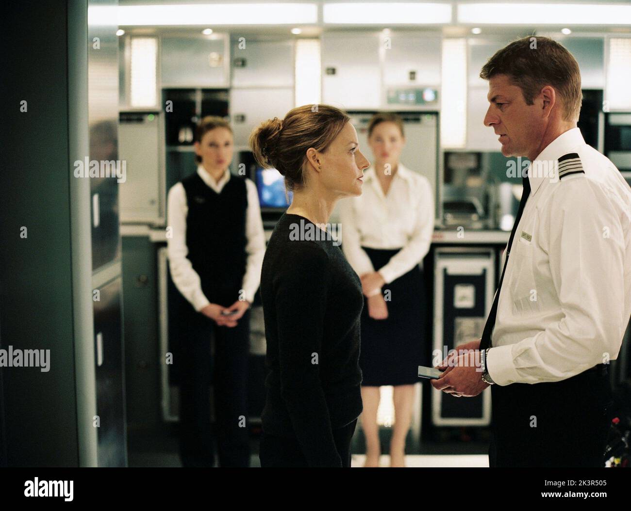 Jodie Foster & Sean Bean Film: Flightplan; Flight Plan (2005 ...