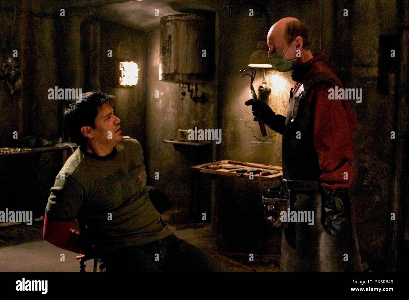 Jay Hernandez & Petr Janis Film: Hostel (USA/CZ/DE/ISL/SK 2005 ...