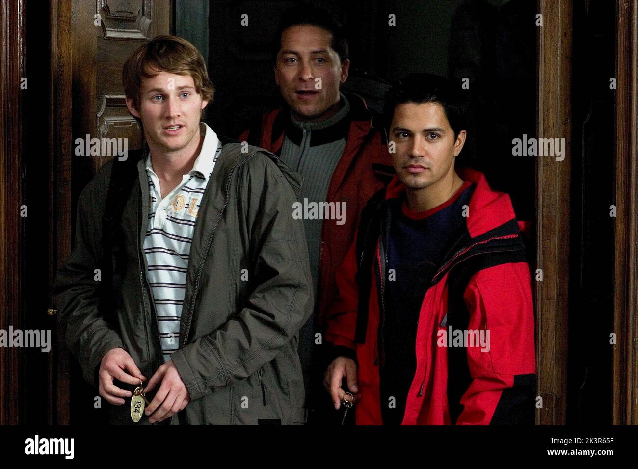 Derek Richardson, Eythor Gudjonsson & Jay Hernandez Film: Hostel (USA/CZ/DE/ISL/SK 2005 ...