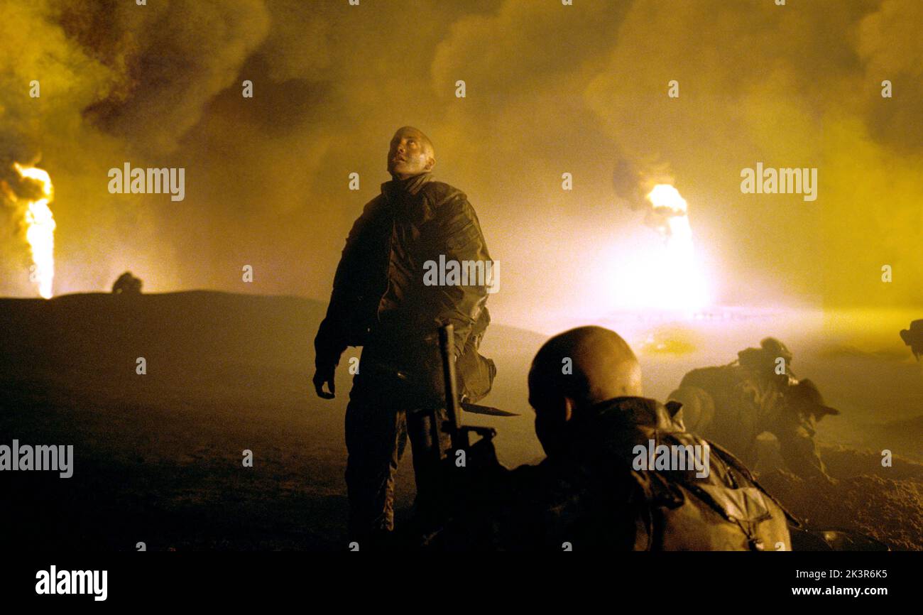 Jake Gyllenhaal Film: Jarhead (USA/GER 2005) Characters: Anthony ...