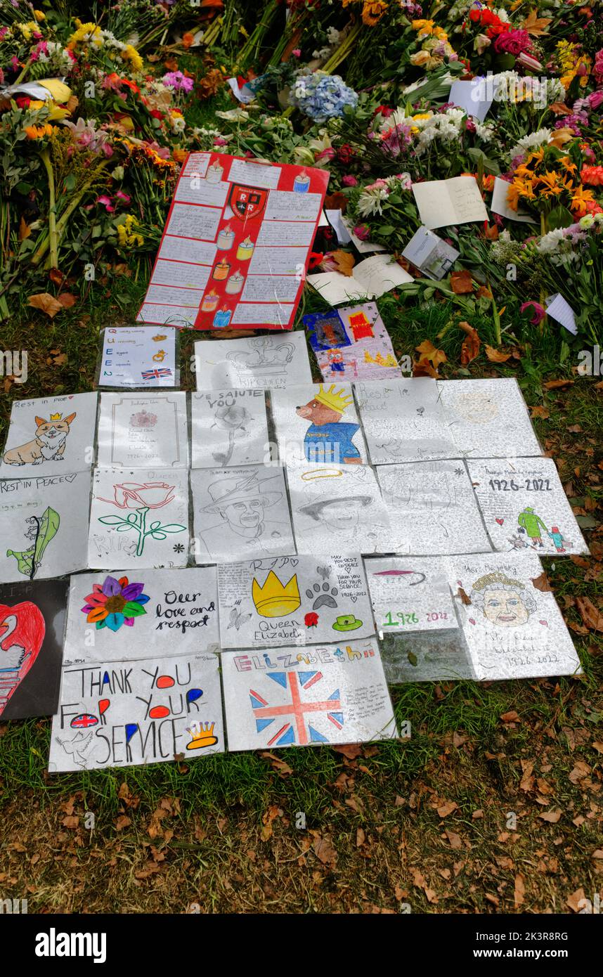 Messages from school children to Queen Elizabeth II following her death ...