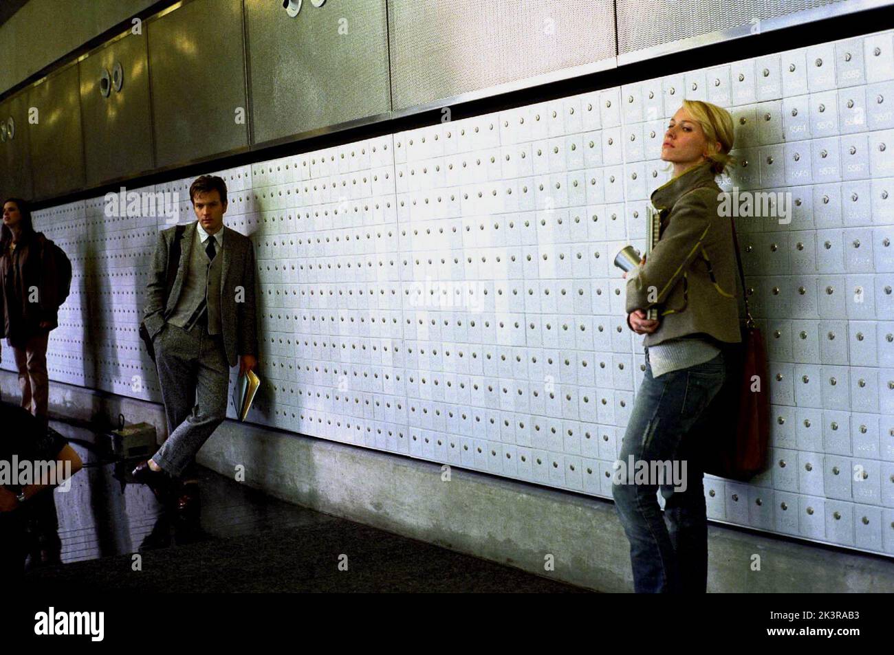 Ewan Mcgregor & Naomi Watts Film: Stay (2005) Characters: Dr. Sam ...