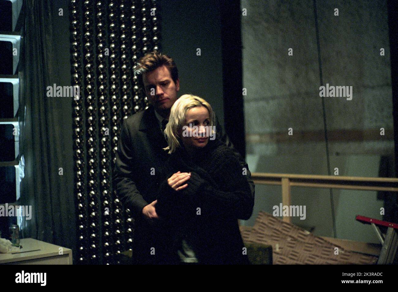 Ewan Mcgregor & Jeneane Garofalo Film: Stay (2005) Characters: Dr. Sam ...