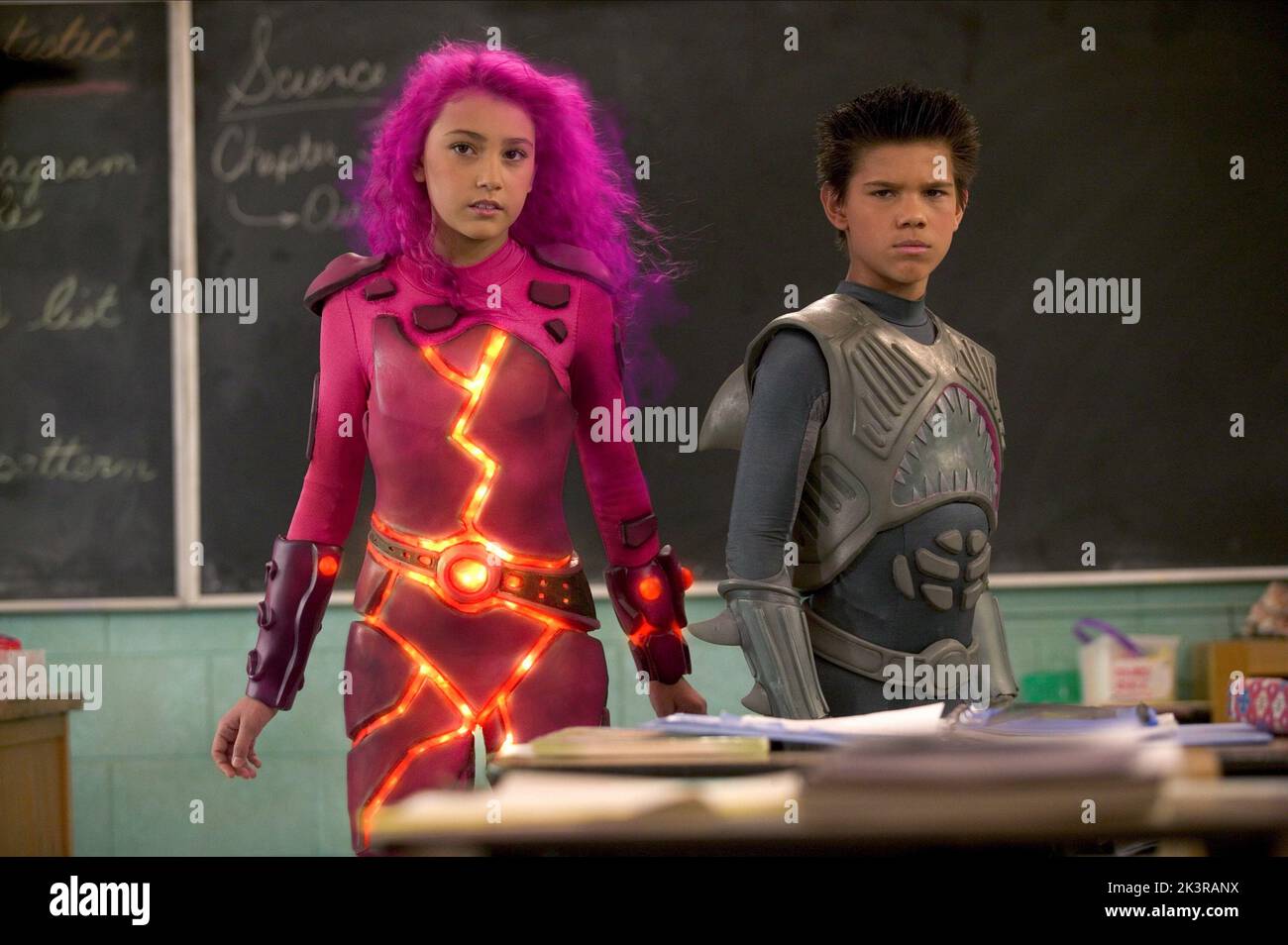 Taylor Dooley & Taylor Lautner Film: The Adventures Of Sharkboy And ...