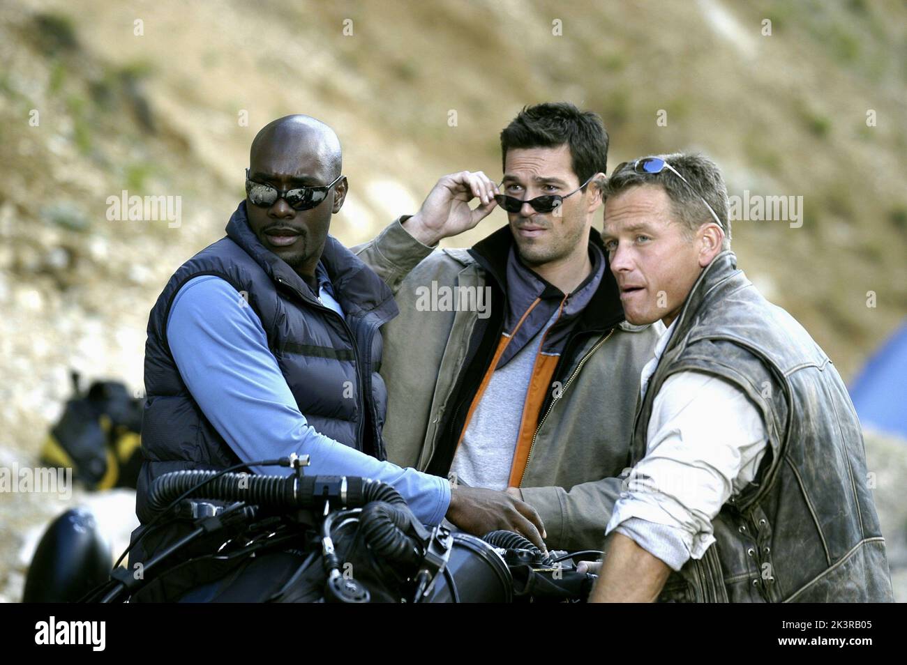 Morris Chestnut, Eddie Cibrian & Rick Ravanello Film: The Cave (2005 ...