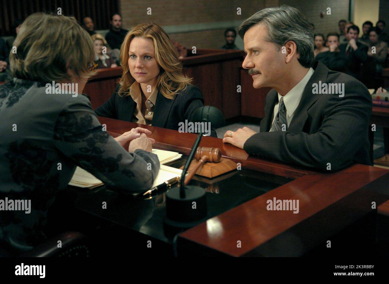 Laura Linney & Campbell Scott Film: The Exorcism Of Emily Rose (USA 2005) Characters: Erin ...