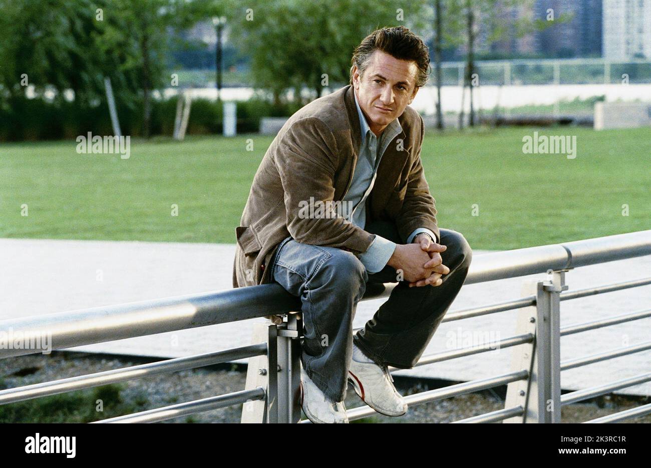 Sean Penn Film: The Interpreter (USA/UK/FR/DE 2005) Characters: Tobin ...