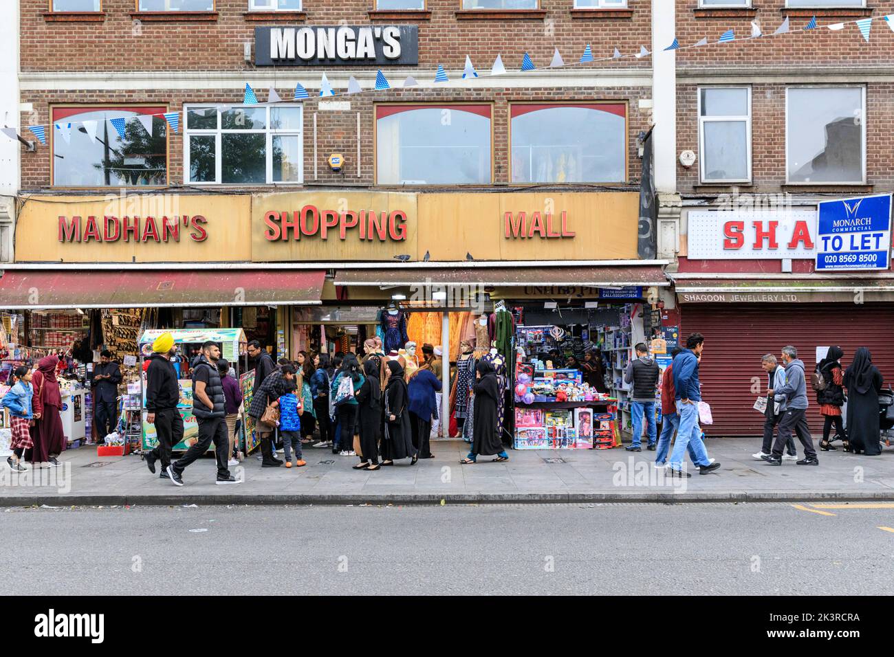 Madhan's Shopping Mall, Punjabi, Indian and Asian shops and people ...