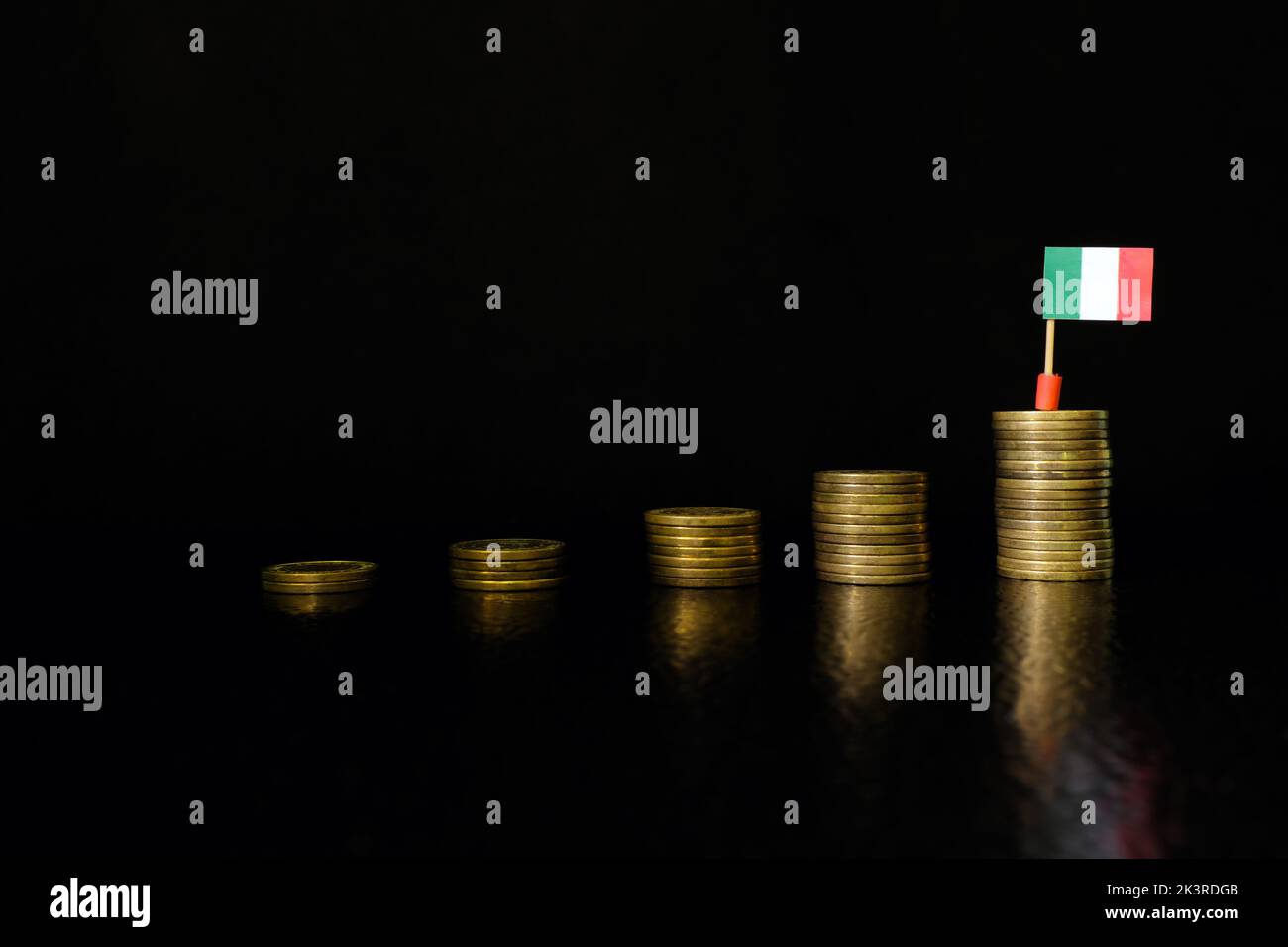 Economic boom italy hi-res stock photography and images - Alamy
