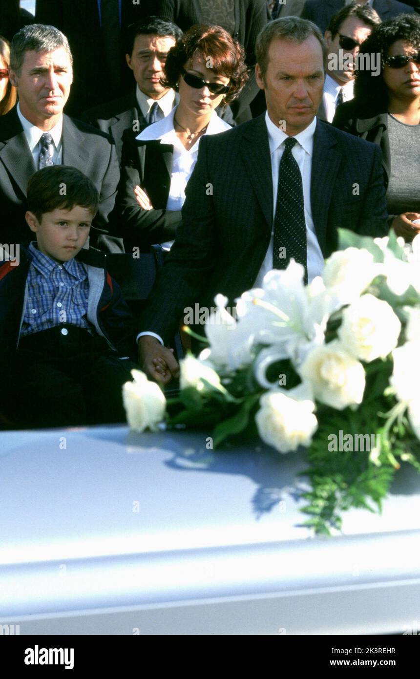 Nicholas Elia & Michael Keaton Film: White Noise (USA/UK/CAN 2005 ...