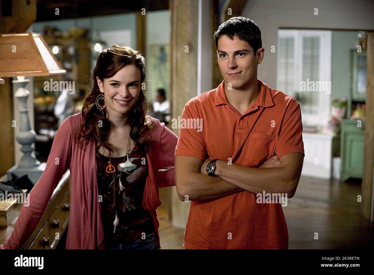 Danielle Panabaker & Sean Faris Film: Yours, Mine & Ours; Yours, Mine ...