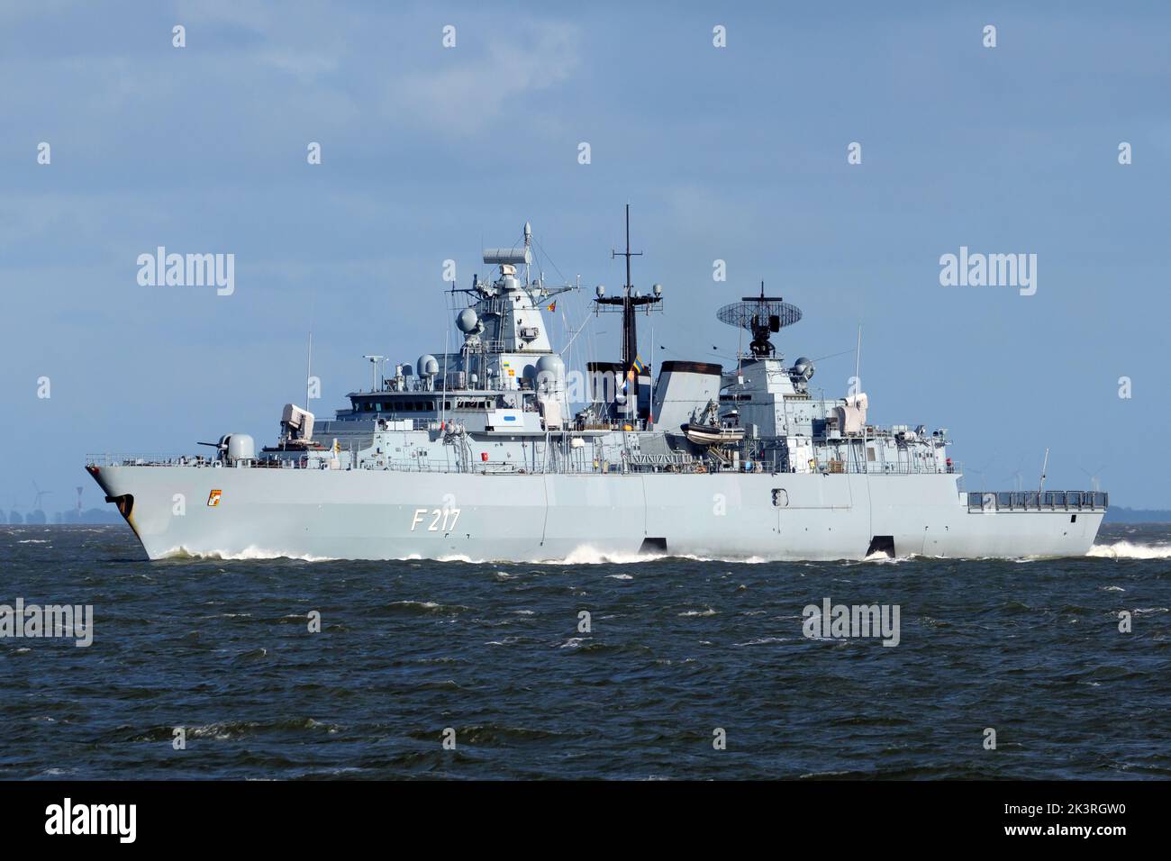 Frigate hamburg hi-res stock photography and images - Alamy