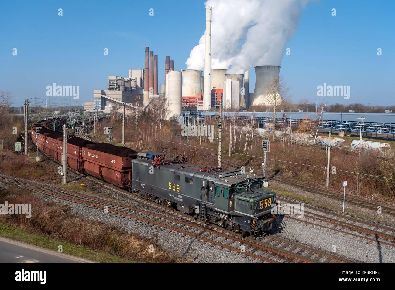 Coal train power plant hi-res stock photography and images - Alamy