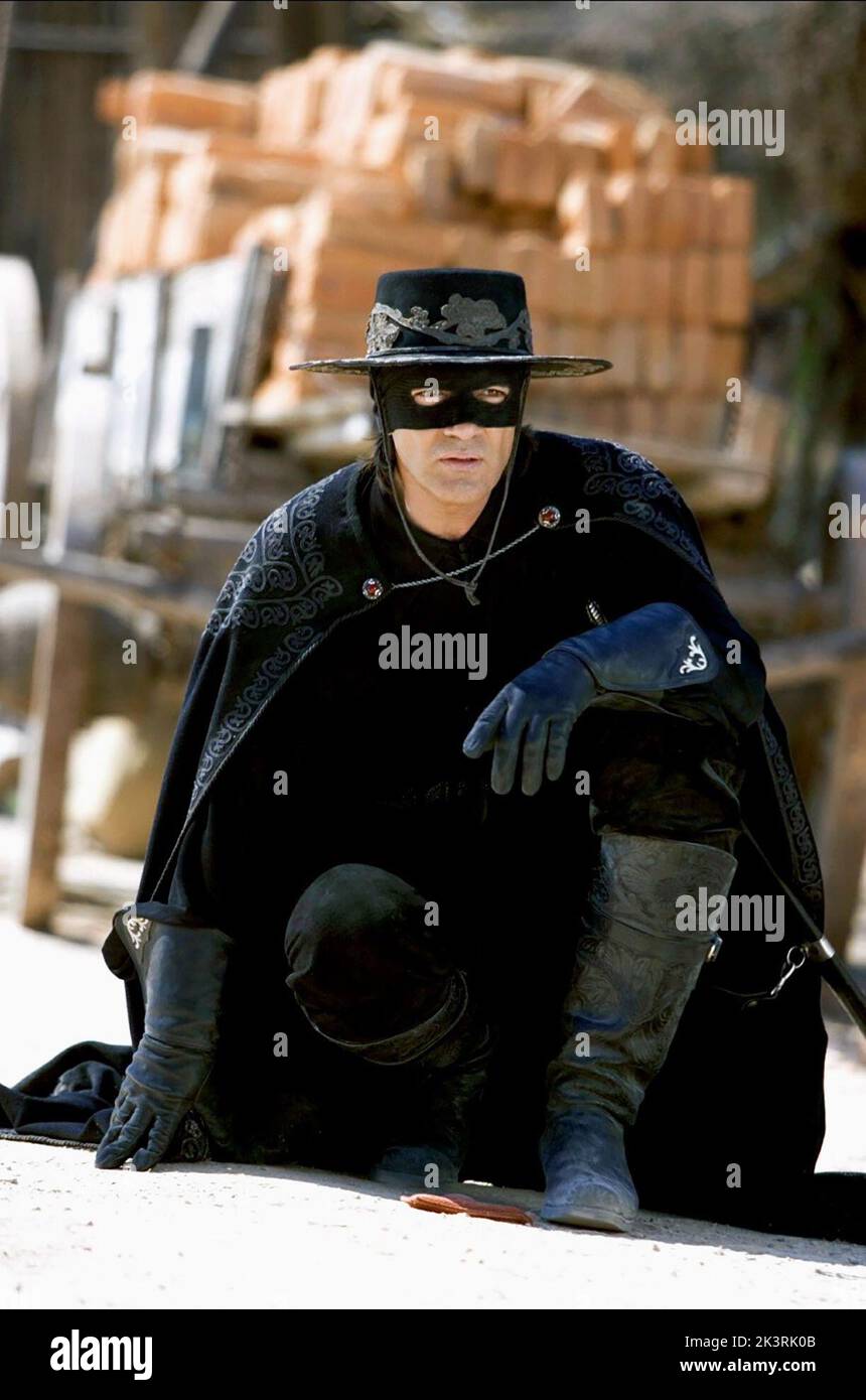 The Legend Of Zorro Costume