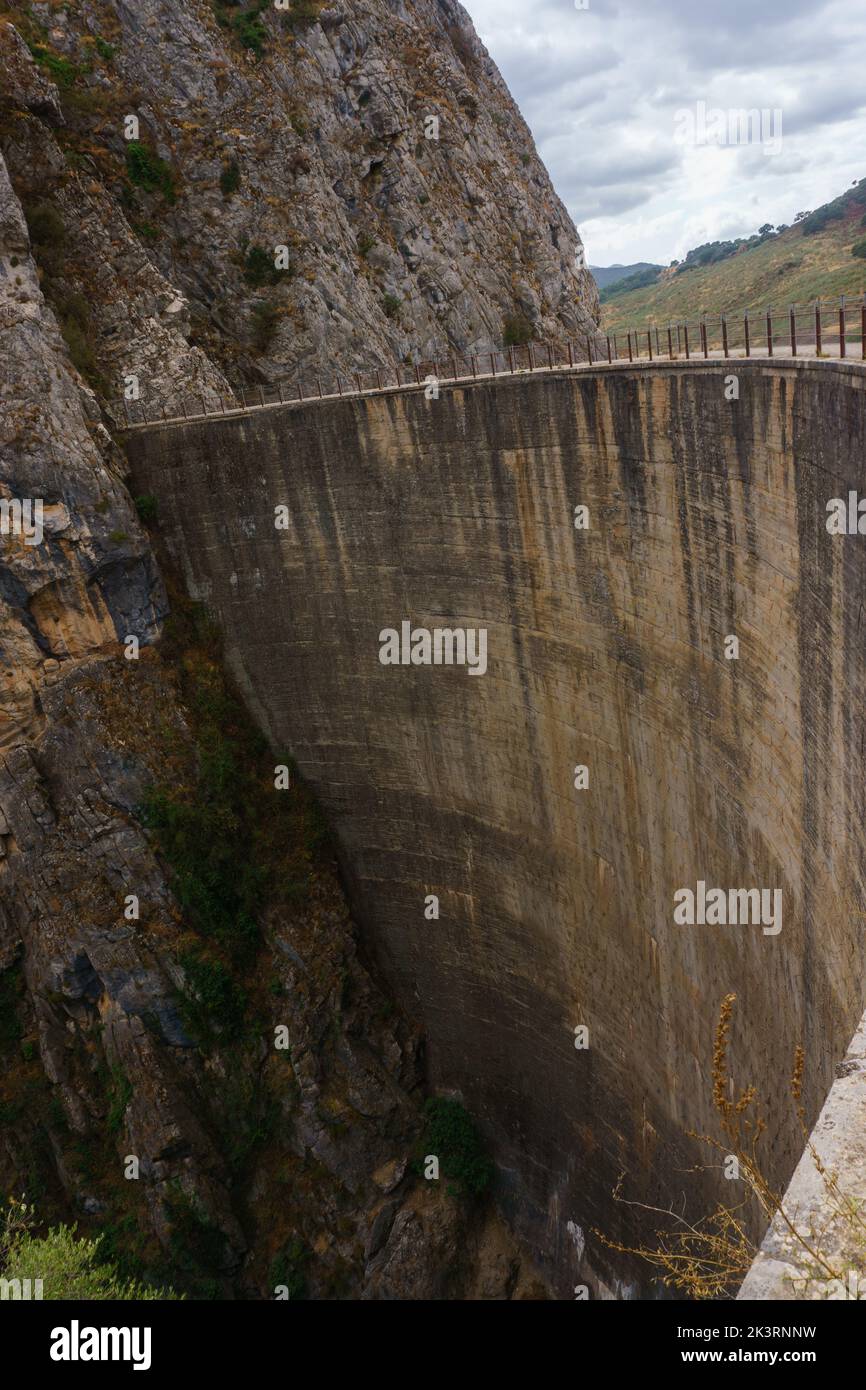 back of a reservoir dam with no water due to drought Stock Photo - Alamy