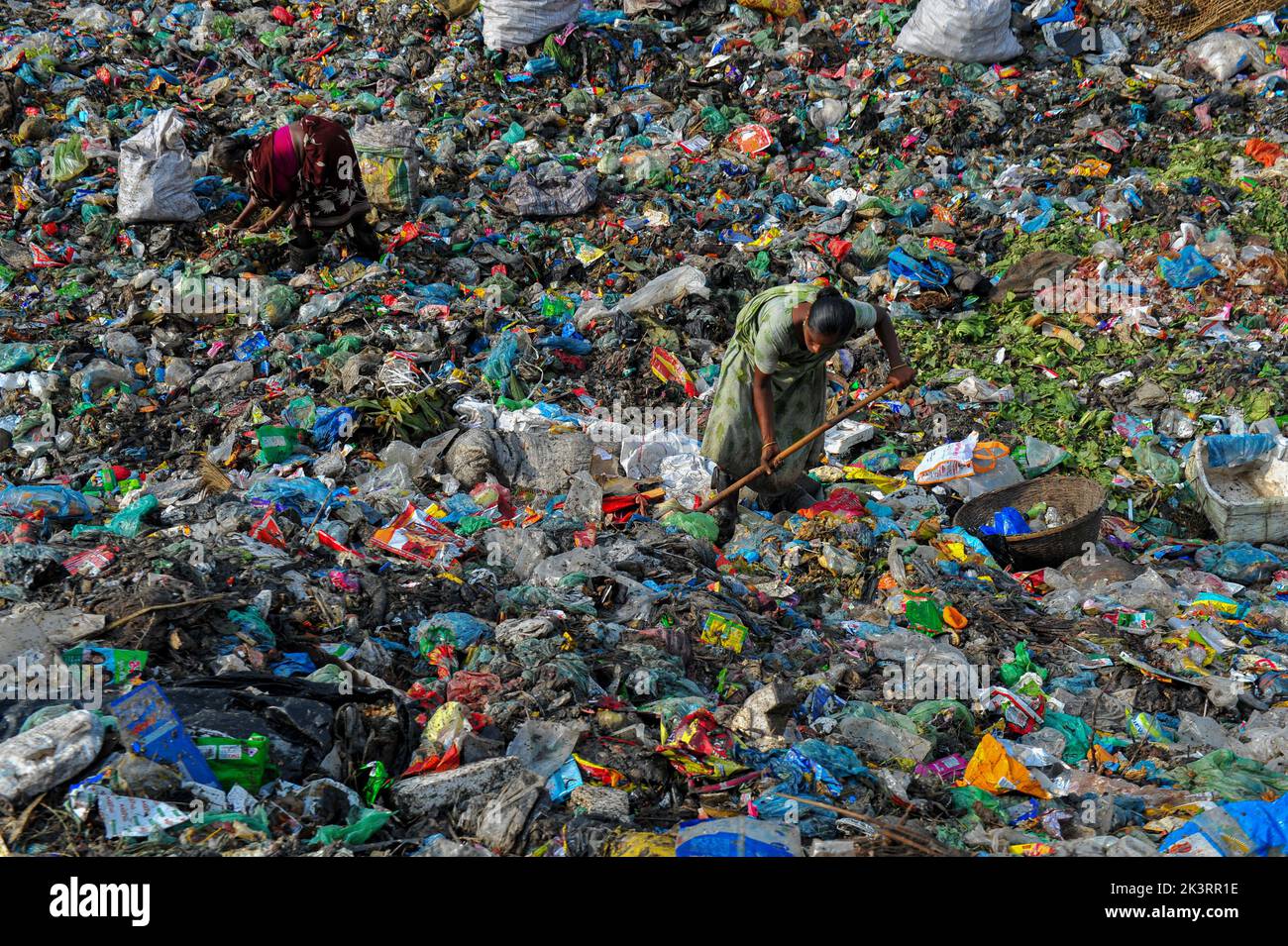 Sylhet, Bangladesh. 27th Sep, 2022. Pickers collect waste that can be ...