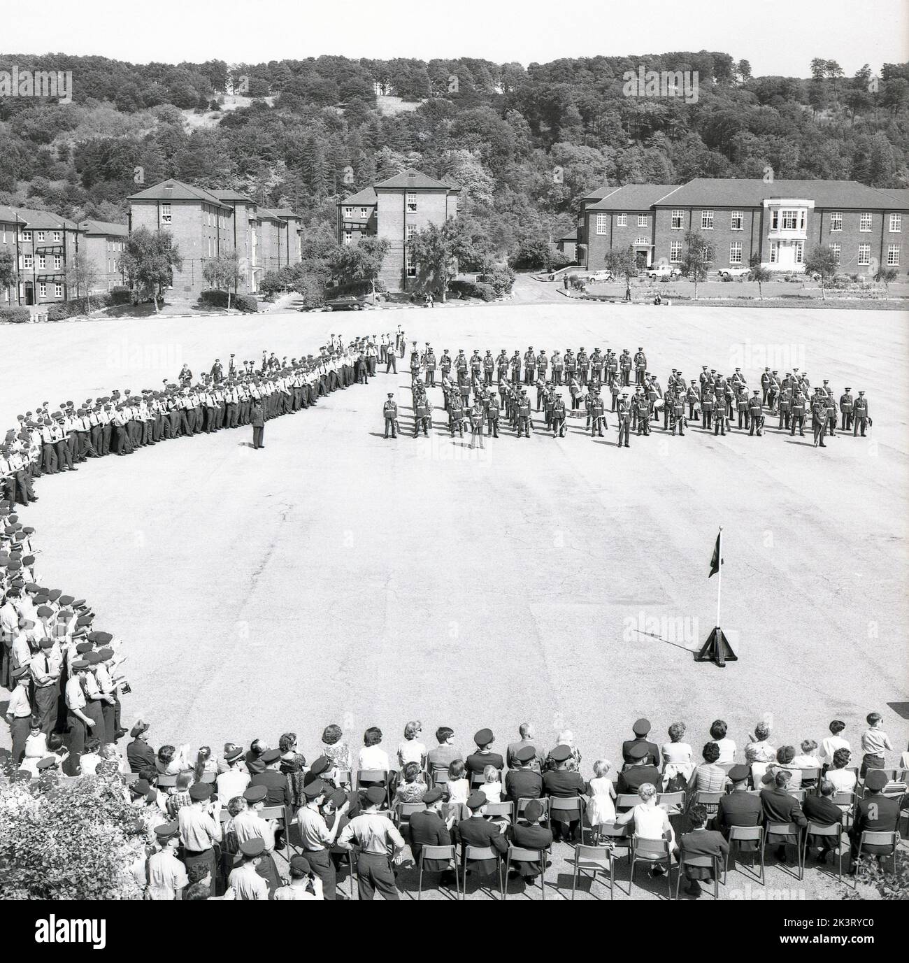 Raf ceremony hi-res stock photography and images - Alamy