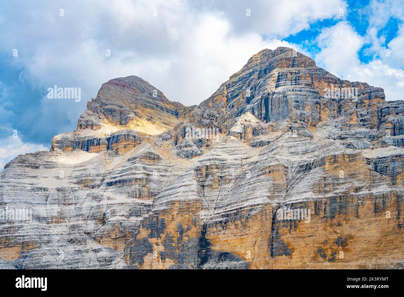 Tofana di Mezzo and Tofana di Dentro Stock Photo - Alamy