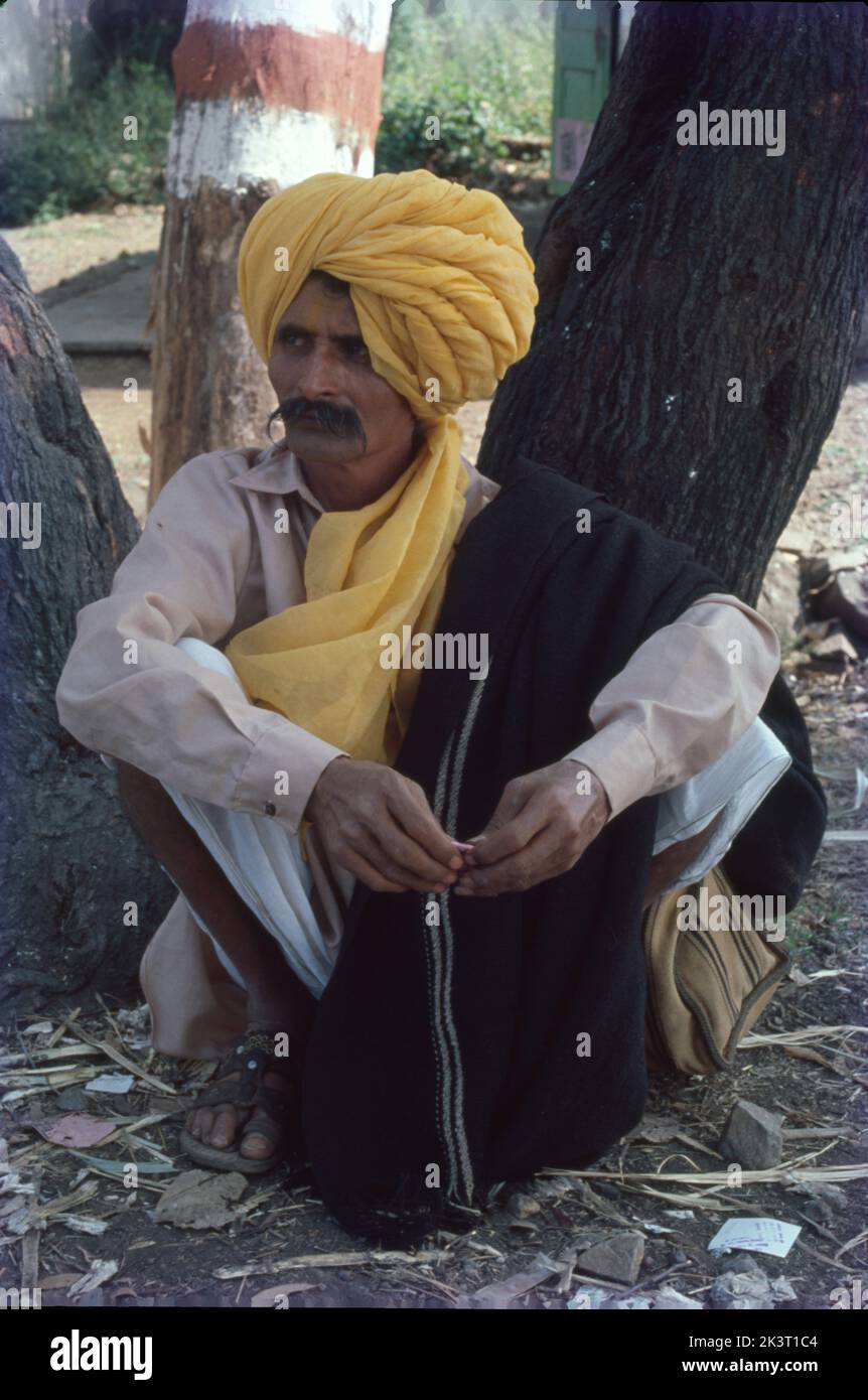 Turbaned Farmer from Kolhapur, Maharashtra Stock Photo - Alamy