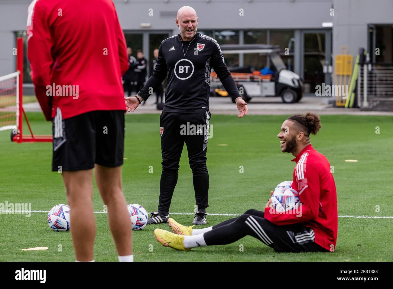 PONTYCLUN, WALES - 19 SEPTEMBER 2022: Wales’ Head Coach Robert Page and ...