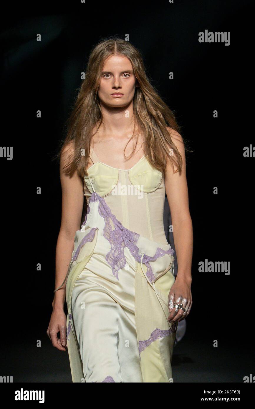 SPORTMAX SS23 runway during Milan fashion Week on September 2022 ...