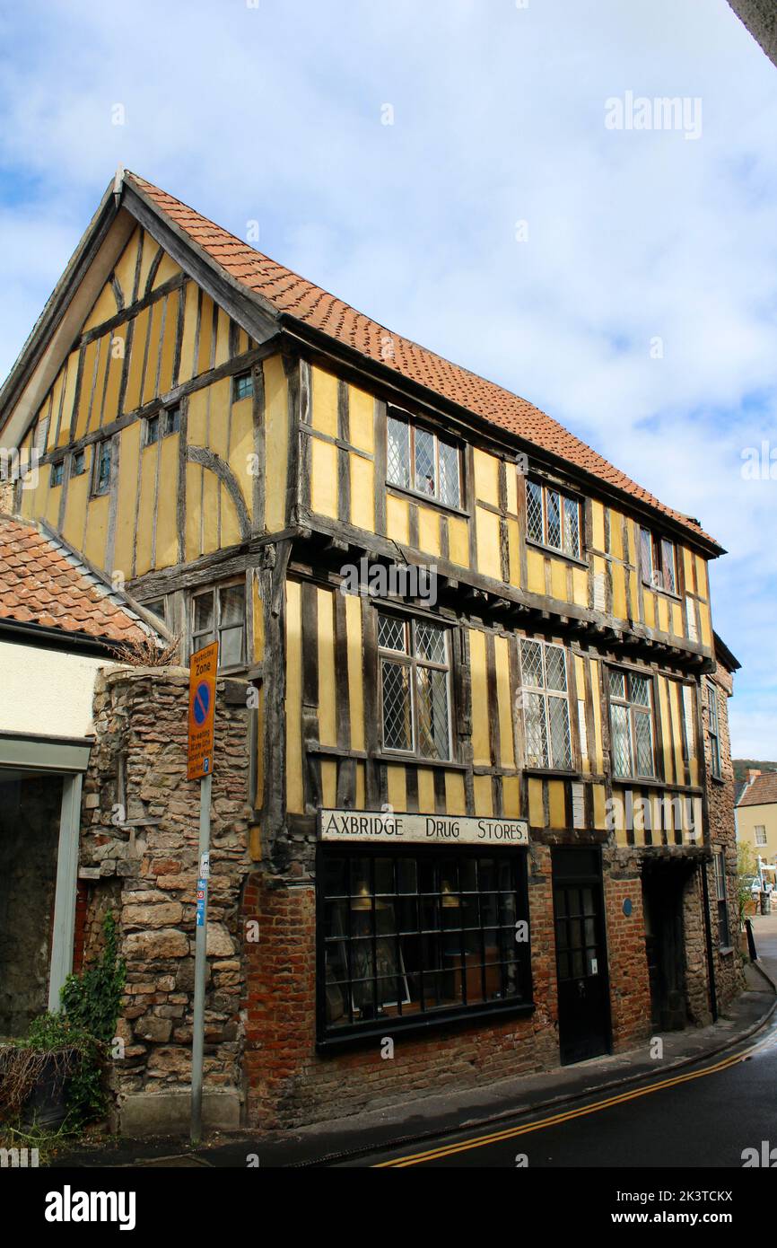 Axbridge Drug Store, Somerset, England, UK Stock Photo - Alamy