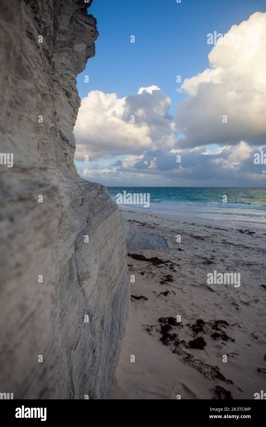 Sunset eleuthera hi-res stock photography and images - Alamy