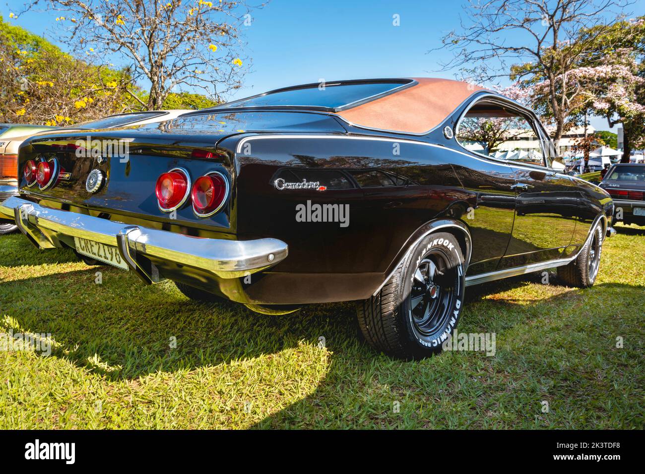 Vehicle GM Opala Comodoro 1975 on display at vintage car fair ...