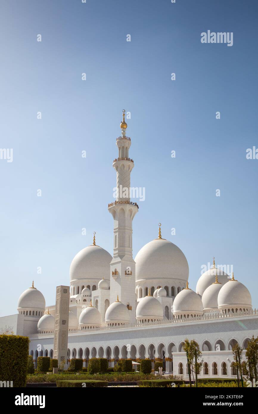 Grand mosque complex hi-res stock photography and images - Alamy