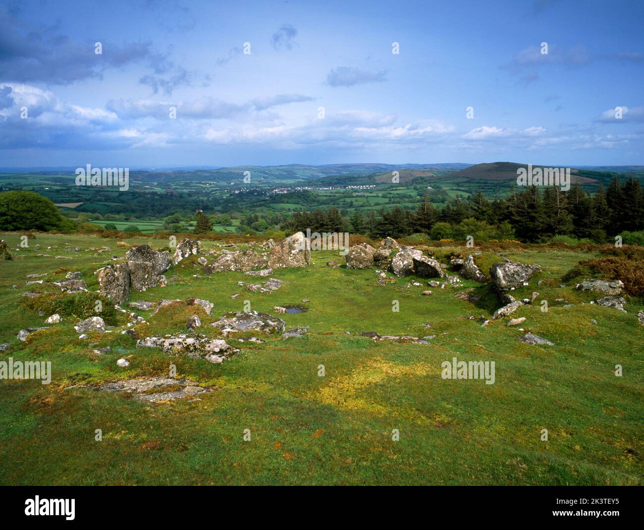 A large hut circle amongst Prehistoric settlement & fields, near Kes ...