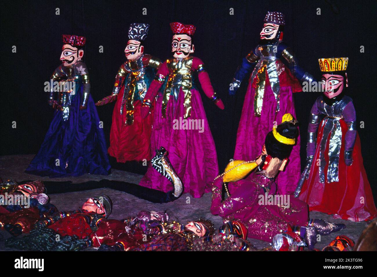 Jaipur India Travelling Puppet Show At Night Stock Photo - Alamy