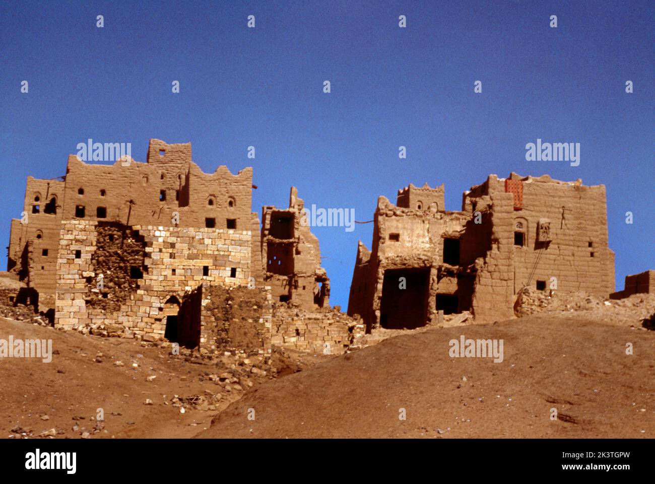 Marib Yemen Remains of old Town Was the Capital of the Ancient Kingdom ...