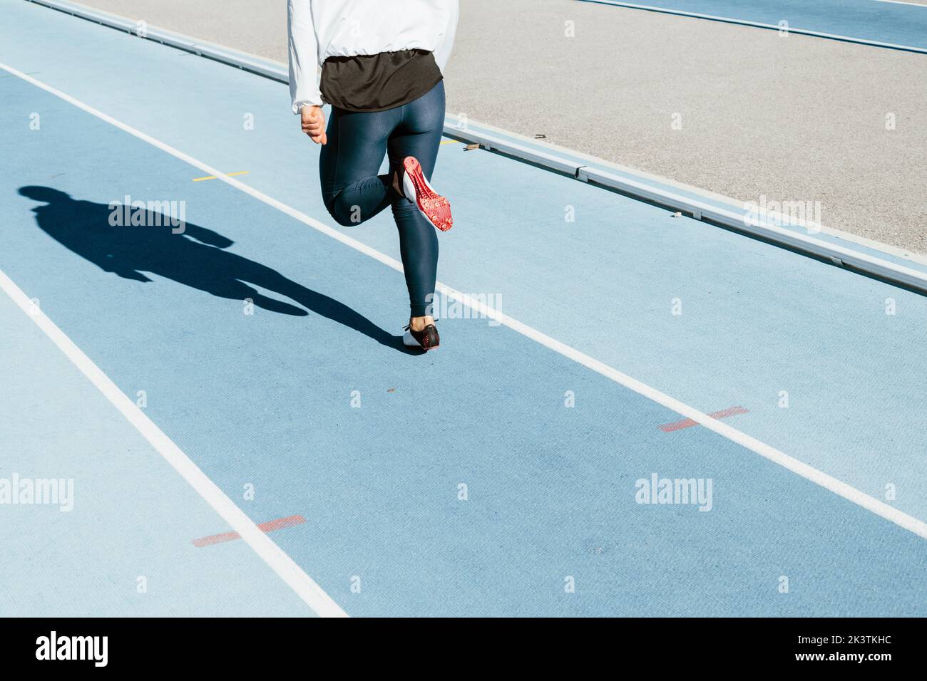 Running tack hi-res stock photography and images - Alamy