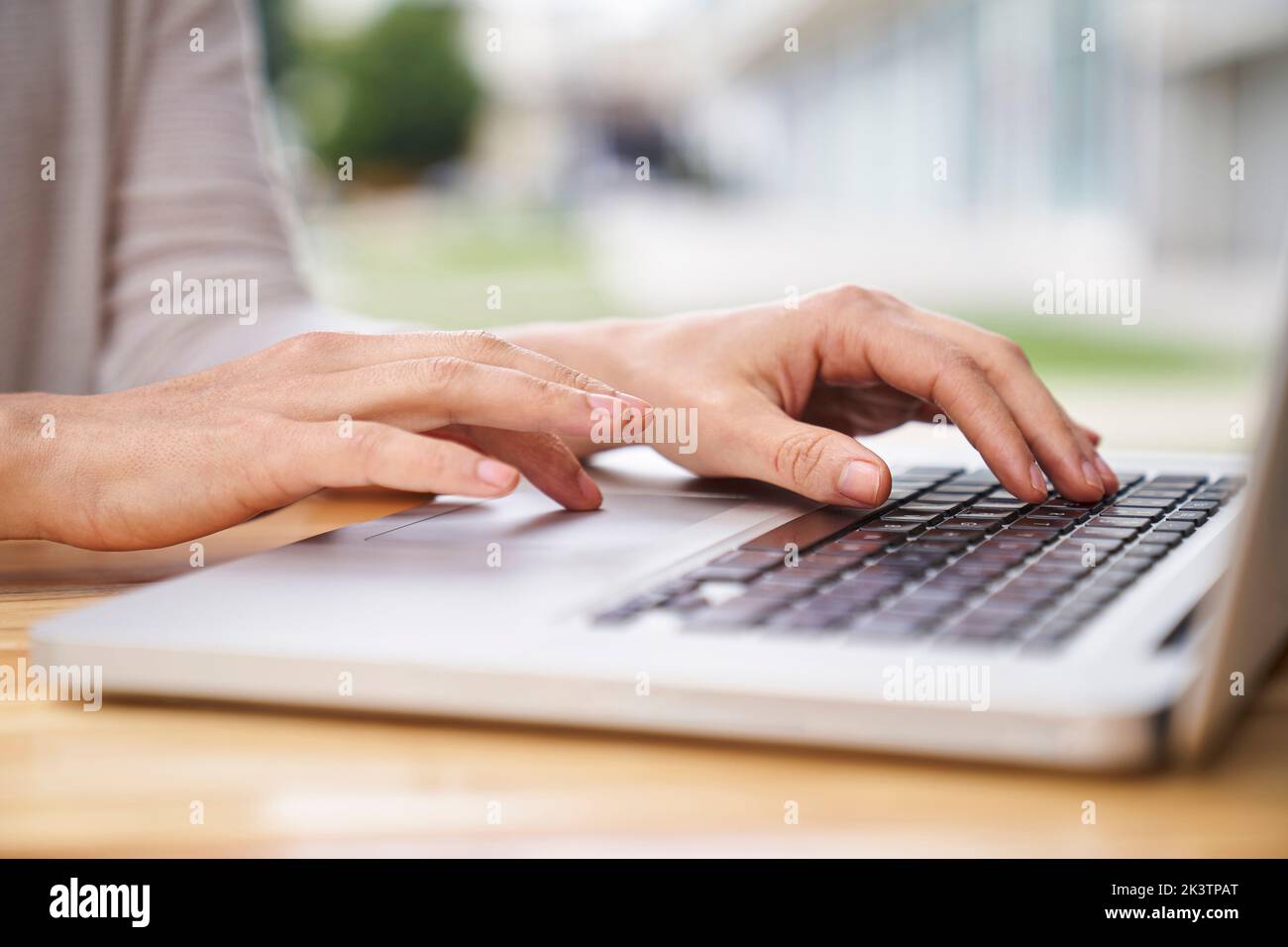 Mid shot female hands typing hi-res stock photography and images - Alamy
