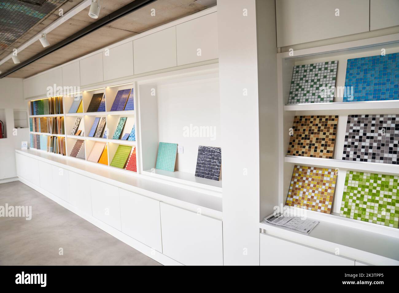 Home showroom hi-res stock photography and images - Alamy