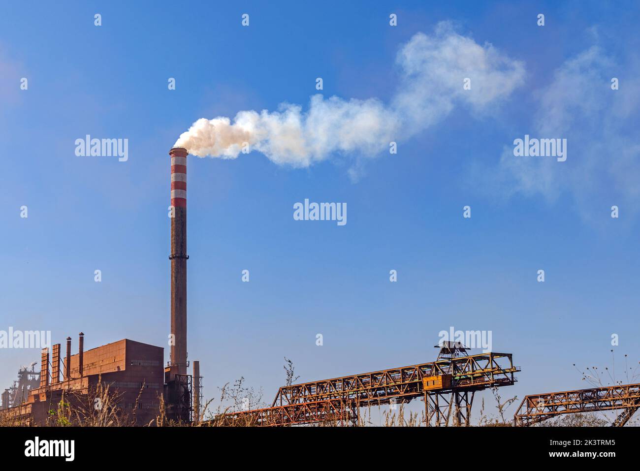 Air pollution problem big industrial hi-res stock photography and ...