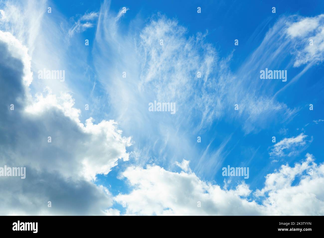 Nimbostratus clouds hi-res stock photography and images - Alamy