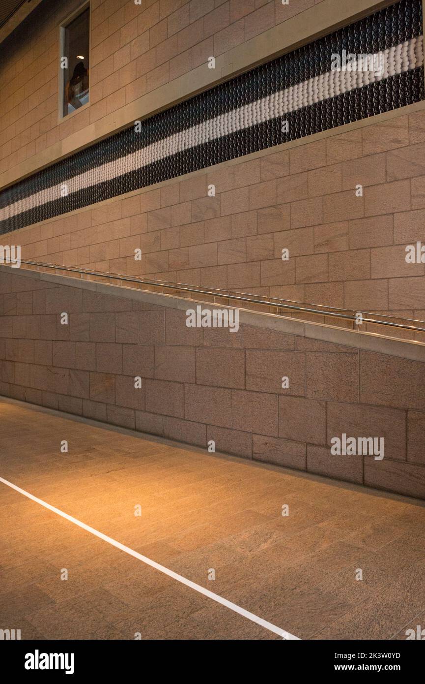Hallway and ramp to the Rotunda of the National Gallery of Canada ...