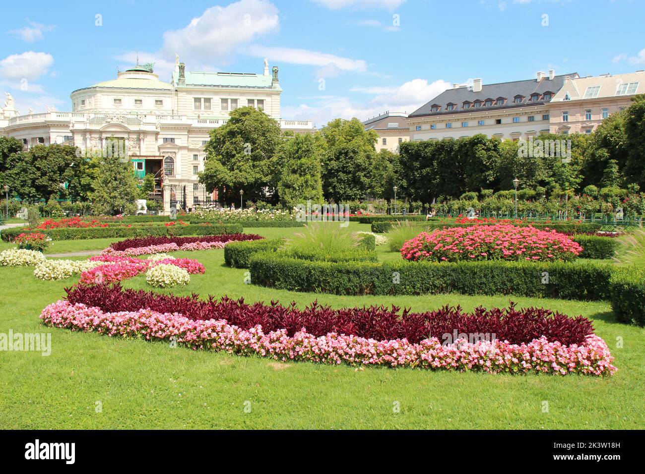 public garden (volksgarten) in vienna (austria Stock Photo - Alamy
