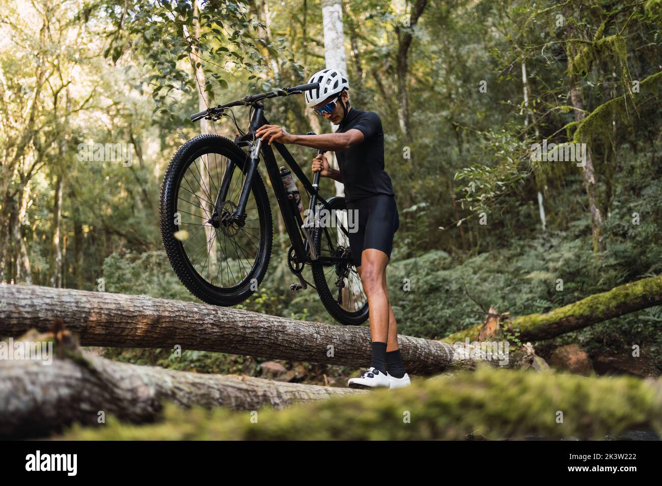 Man fallen from cycle hi-res stock photography and images - Alamy