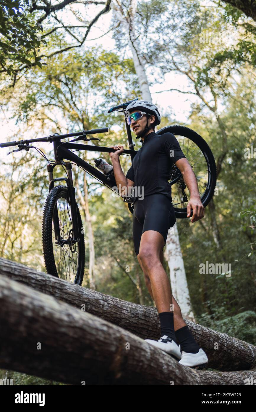 Man fallen from cycle hi-res stock photography and images - Alamy