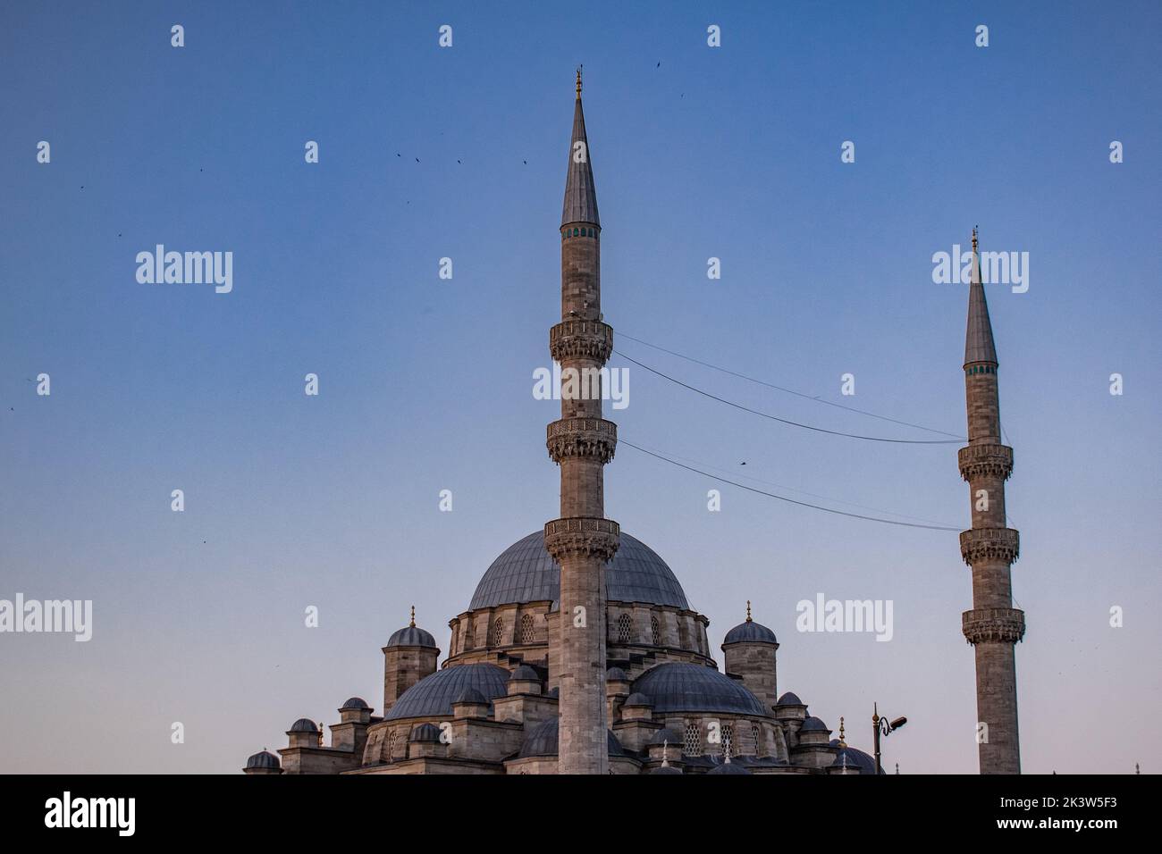 Postcards from around the world hi-res stock photography and images - Alamy