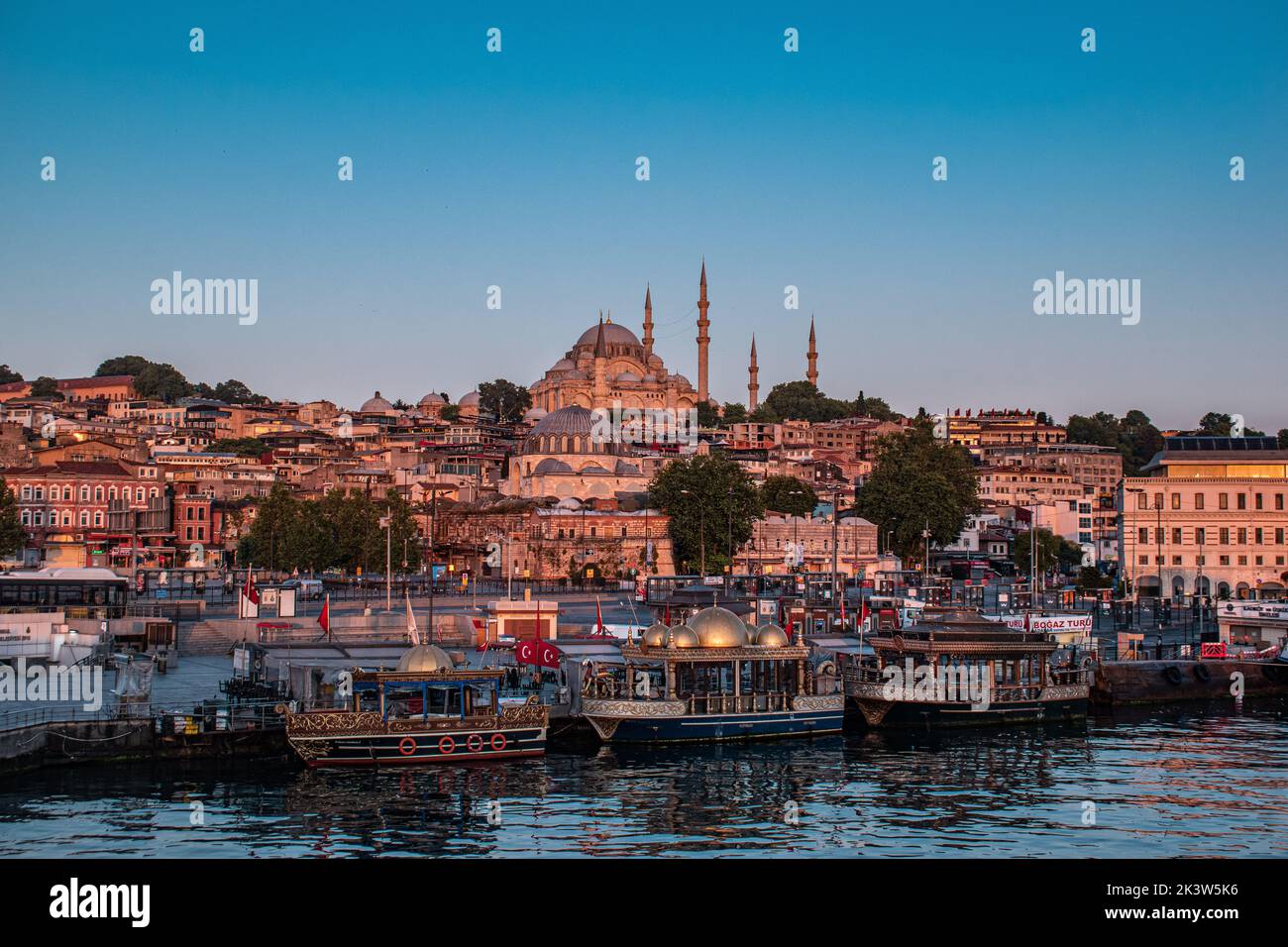 Postcards from beautiful and exotic Istanbul, Tiurkey (Türkiye Stock ...