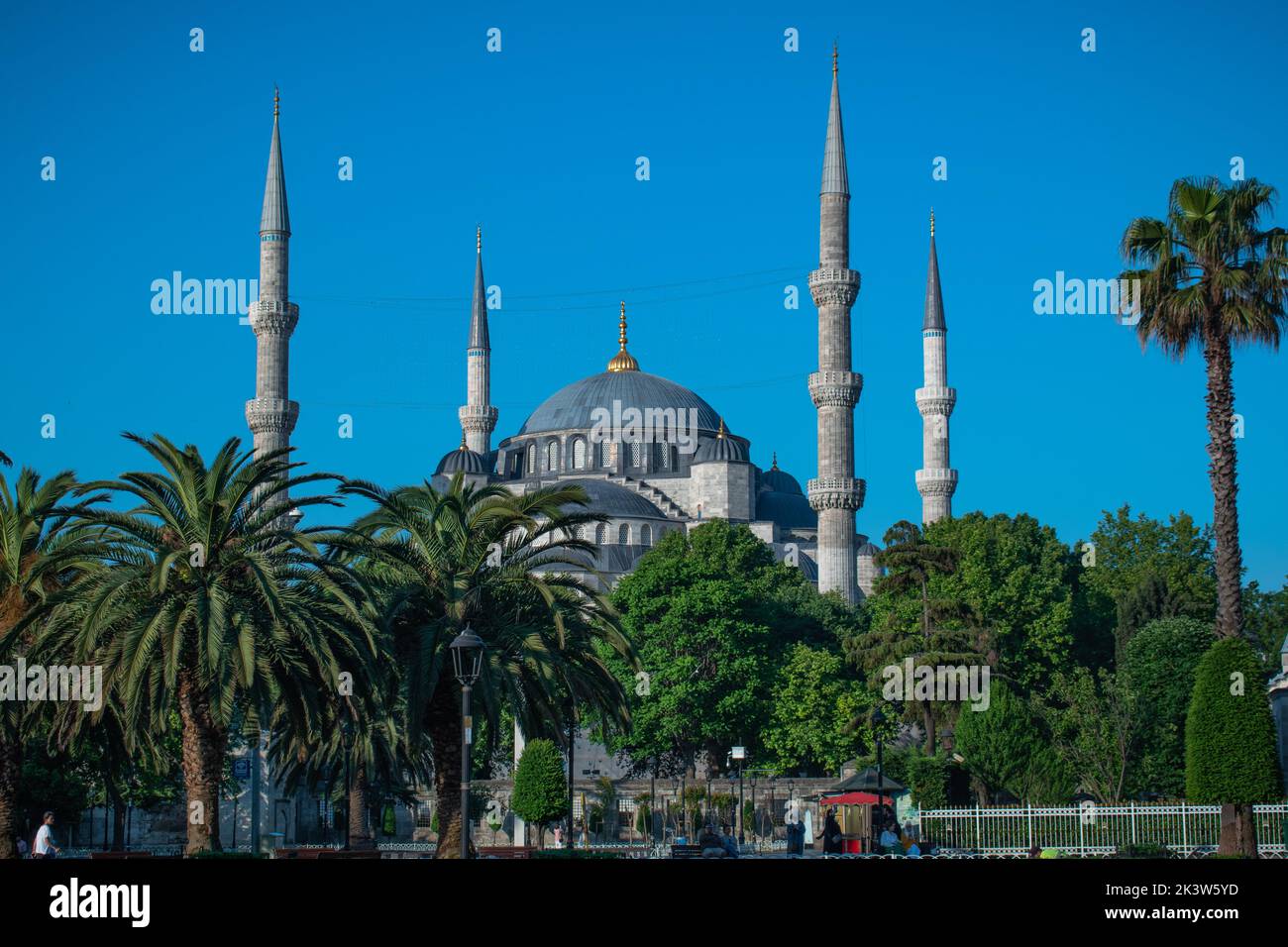 Postcards from around the world hi-res stock photography and images - Alamy