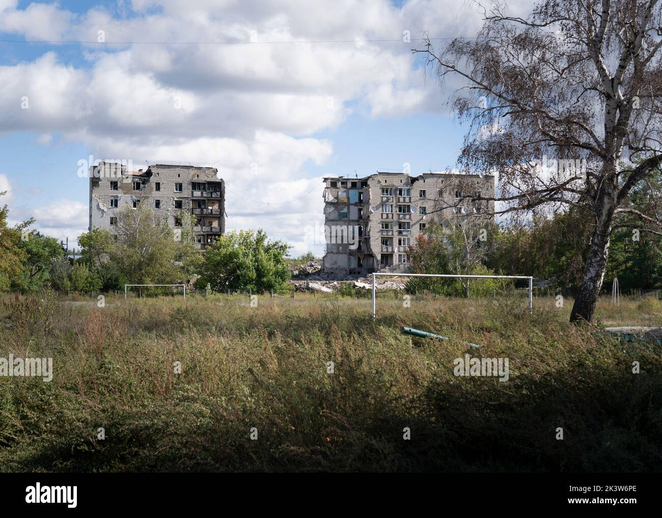 Izyum, Ukraine. 19th Sep, 2022. Two blocks of private residential ...