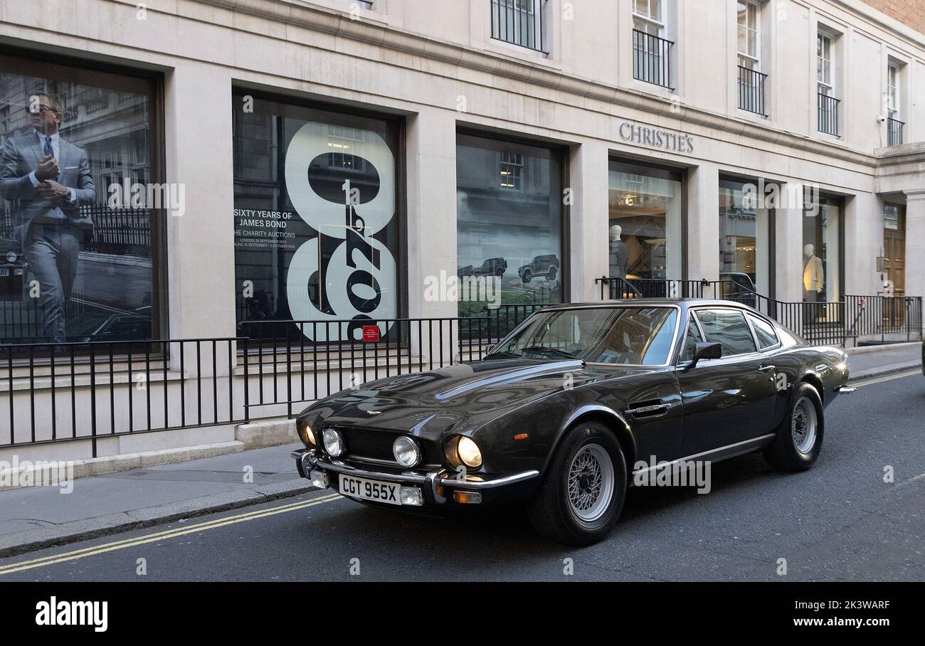 Live Auction Outside