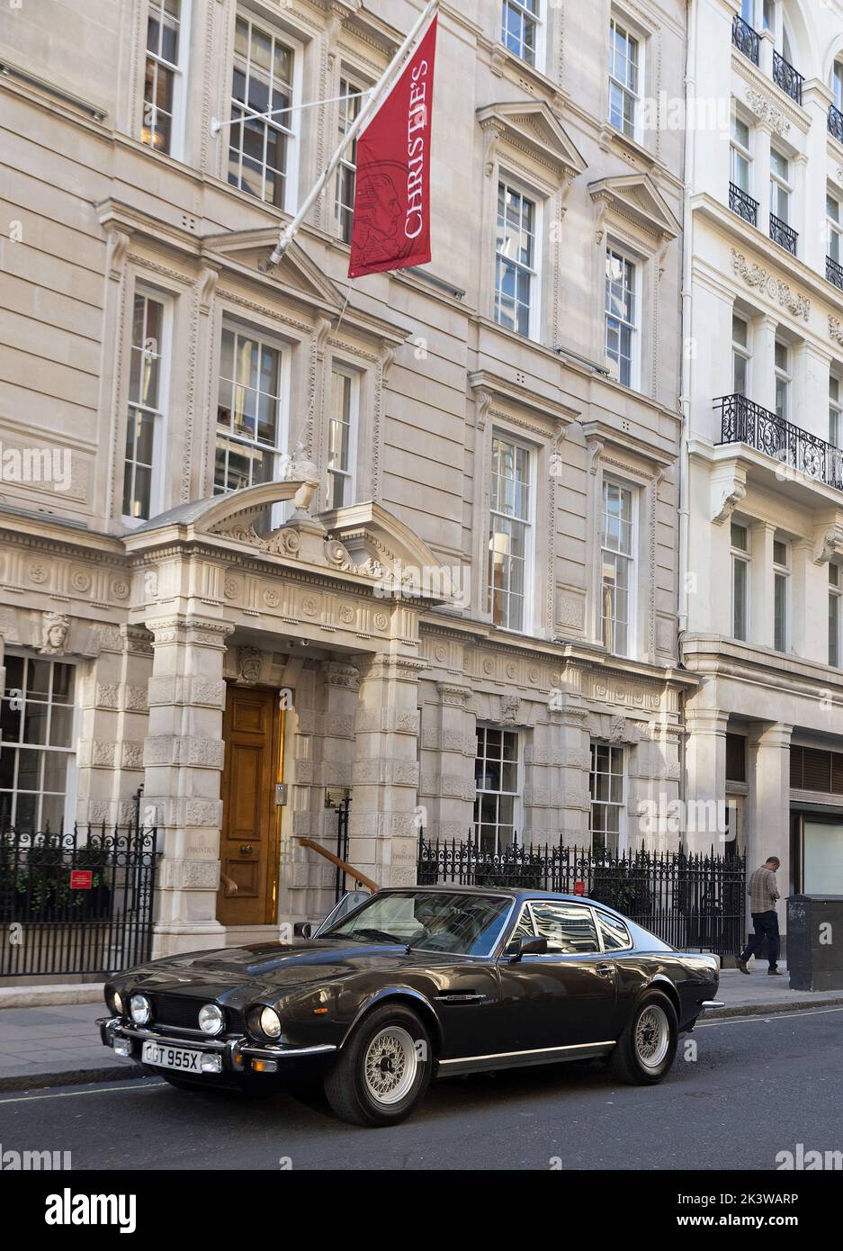 Live Auction Outside