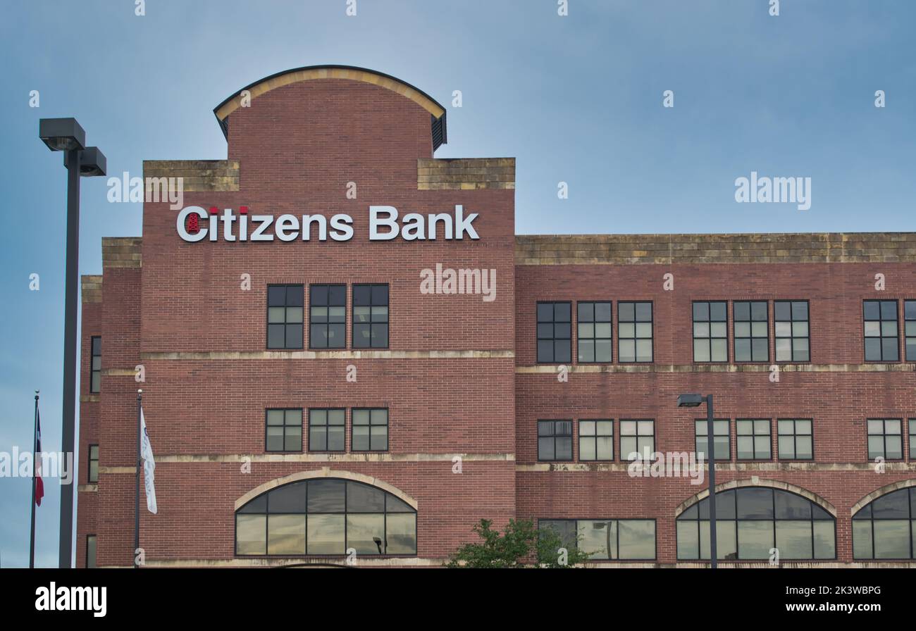 Houston, Texas USA 12-03-2021: Citizens Bank exterior facade in Houston ...