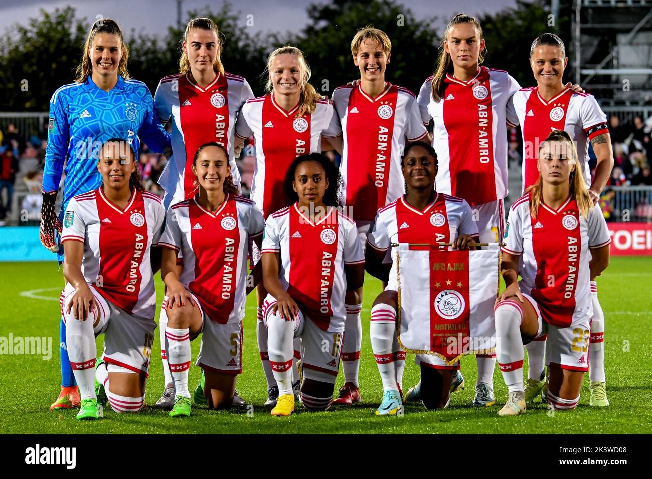 Lisa isa hi-res stock photography and images - Alamy